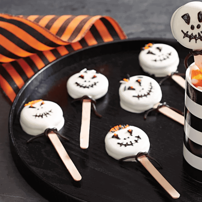 OREO Halloween Skull Pops Recipe | Desserts Corner