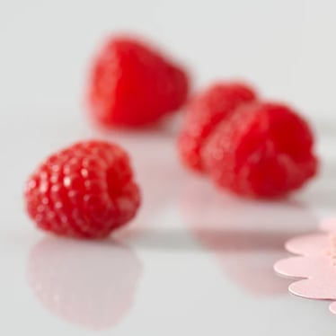 Oreo Raspberry Cookie Balls Recipe | Cadbury Desserts Corner