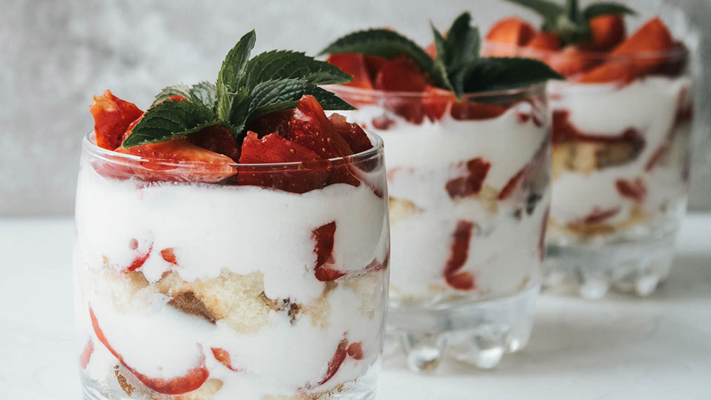 Beyond Cream Cake, Here Are Some Desserts Using Fresh Cream for Chilled ...
