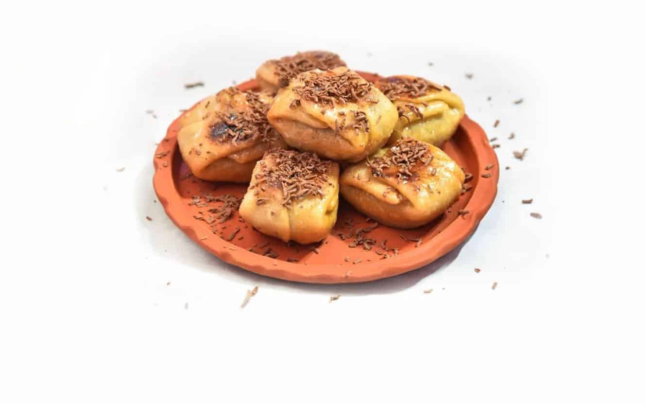 Choco Lava Lobongo Lotika Recipe | Desserts Corner