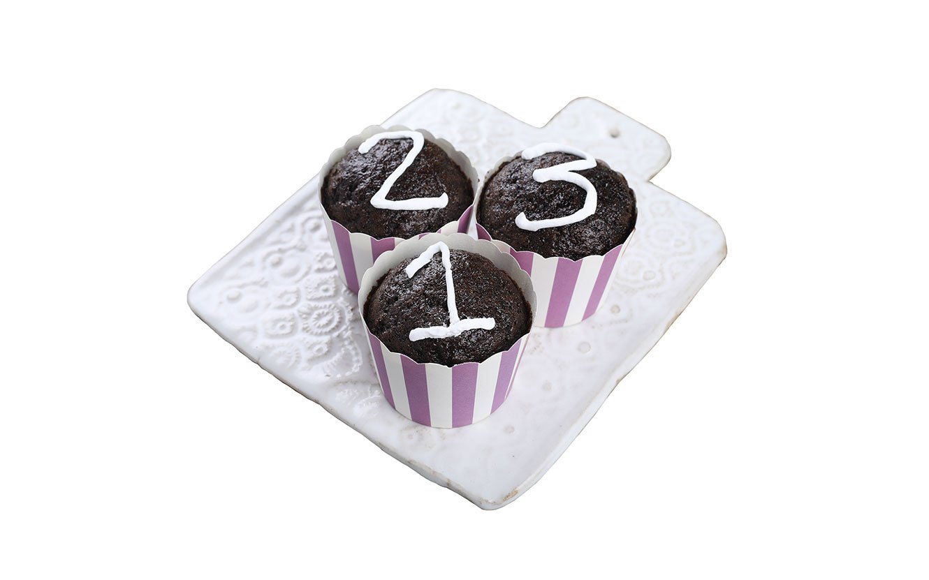 Robot Cake Decorating Ideas for a Futuristic Feast
