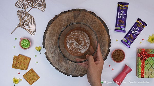 Chocolate Crackers | Cadbury Desserts Corner