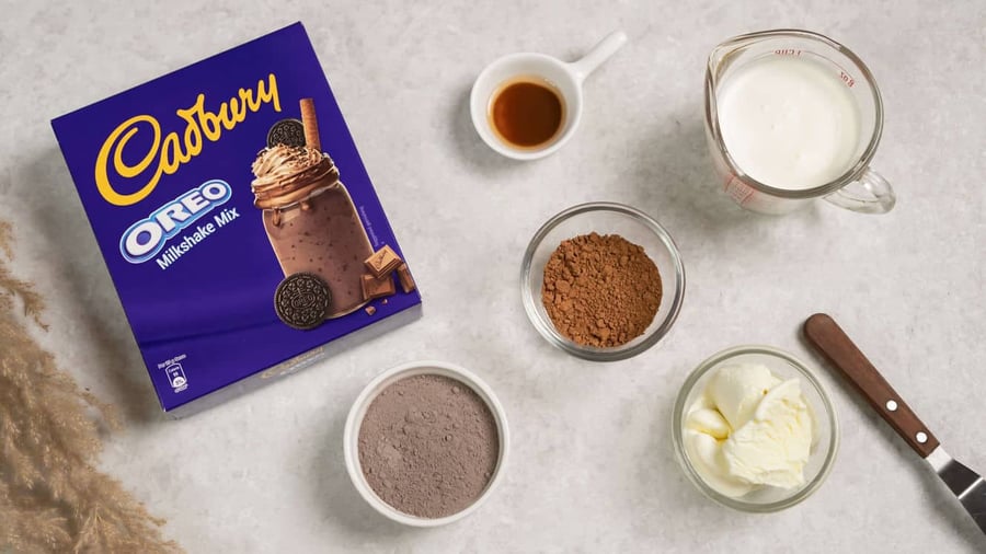 Oreo Milkshake Recipe | Cadbury Desserts Corner