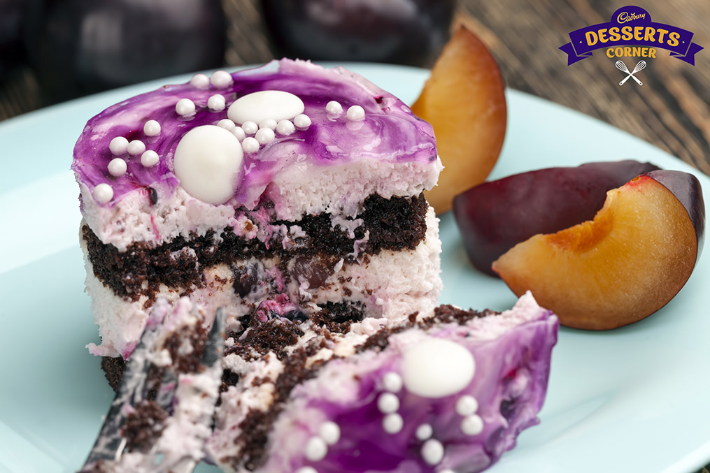 Here Are Our Favorite Outer Space-Inspired Cakes For All Your Special ...