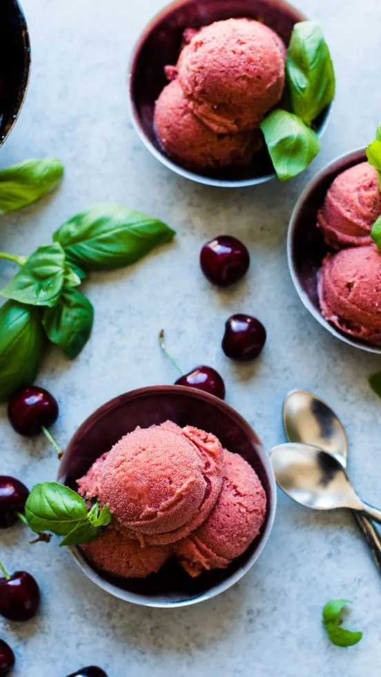 The Baker's Dictionary: 6 Differences Between Sherbet And Sorbet