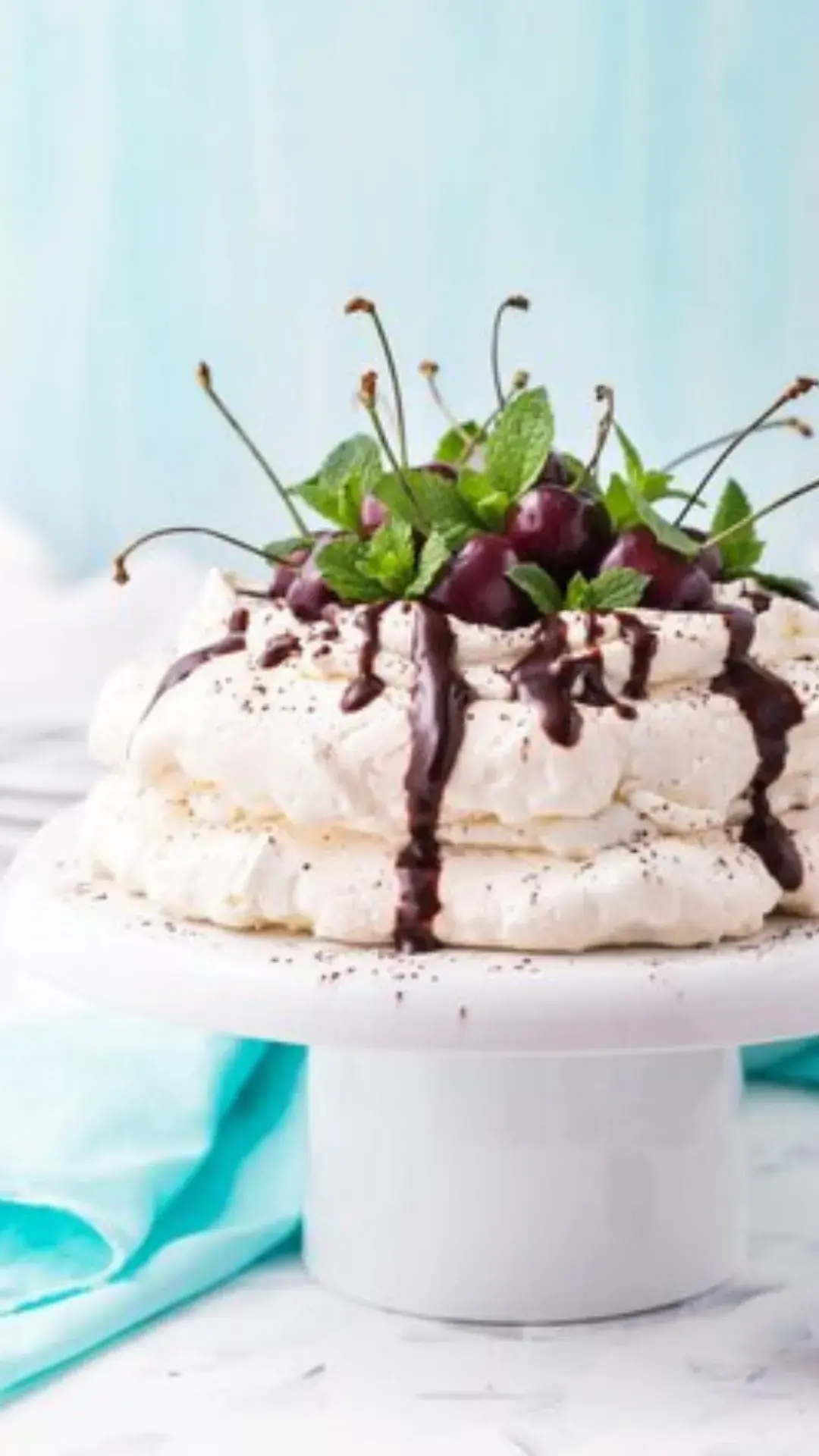Breakfast-Inspired Ice Cream Cakes For Family Brunches