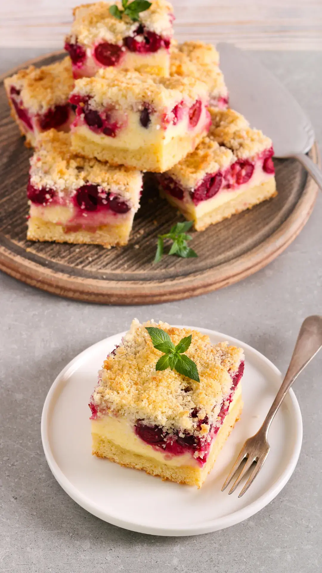 Creative Ways To Plate Your Crumble Cheesecake For A Stunning Presentation