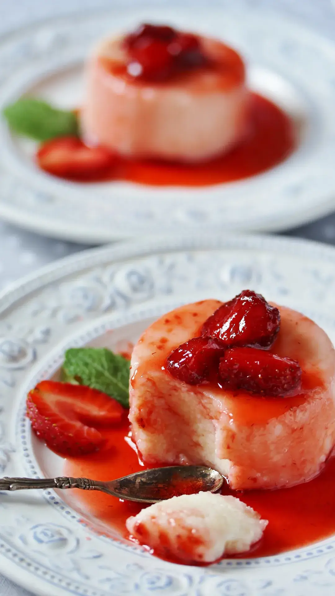 Gourmet Semolina Pudding Toppings Inspired By Global Trends