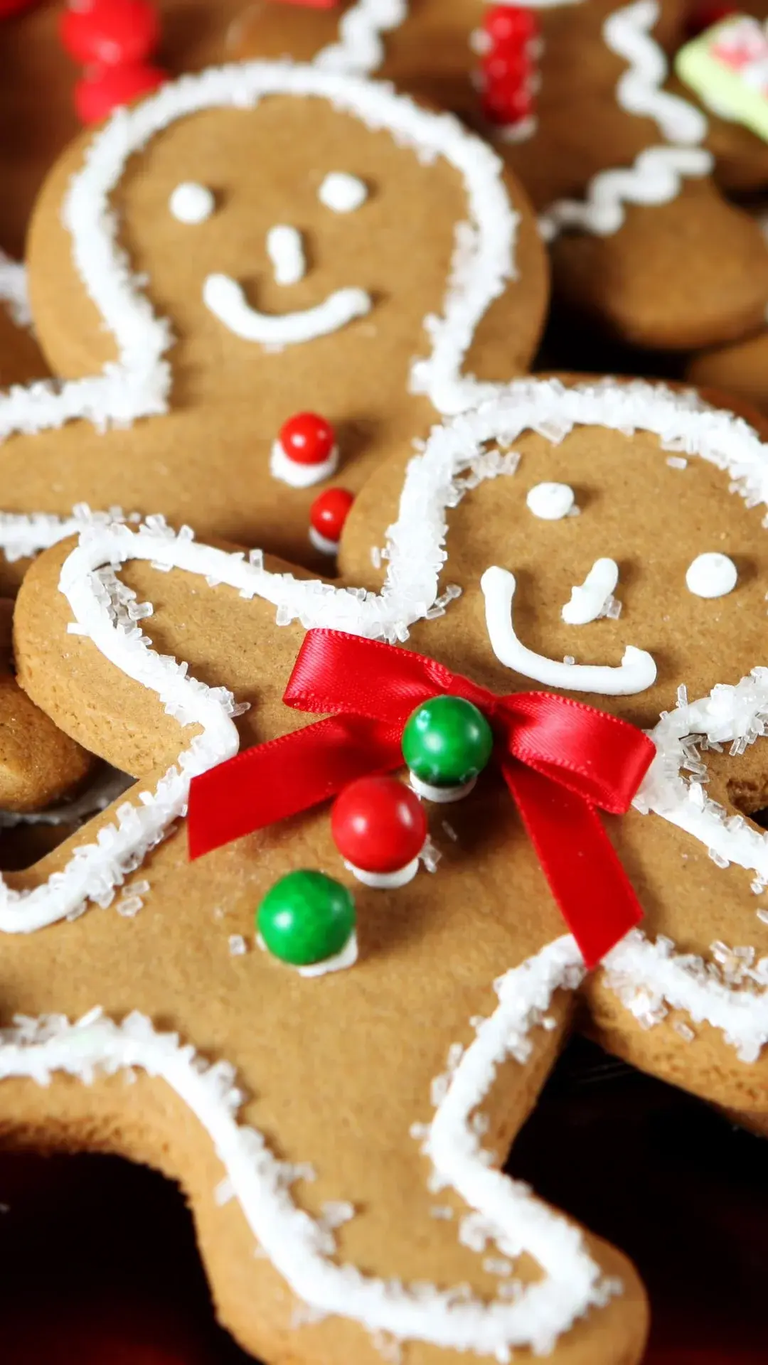 Honey and Gingerbread Cookies: Festive and Flavorful Holiday Treats