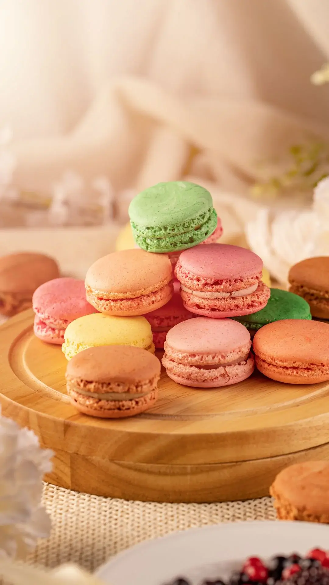 Honey and Lavender Shortbread: Delicate Cookies with a Floral Touch