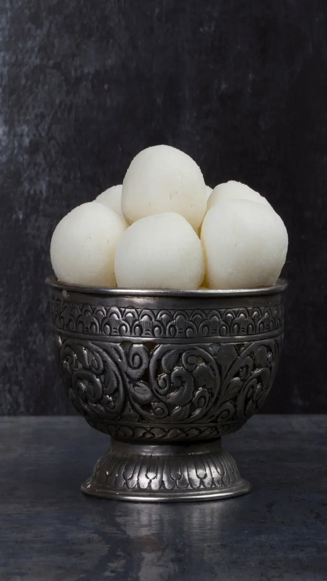How To Make Rosogolla: Tips And Tricks For The Perfect Sweet