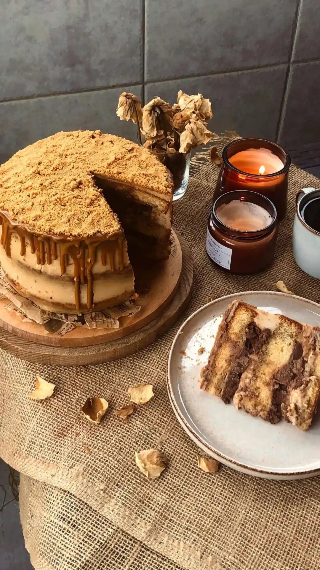 How To Make Vanilla Cream Biscoff Cake With Silk Ganache At Home