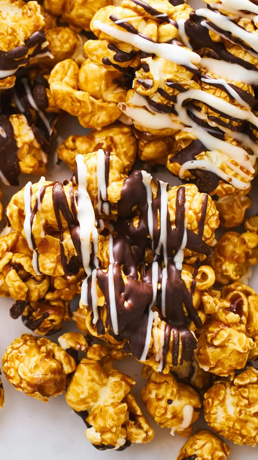 Oreo Caramel Popcorn Clusters: A Crunchy, Chocolatey Treat