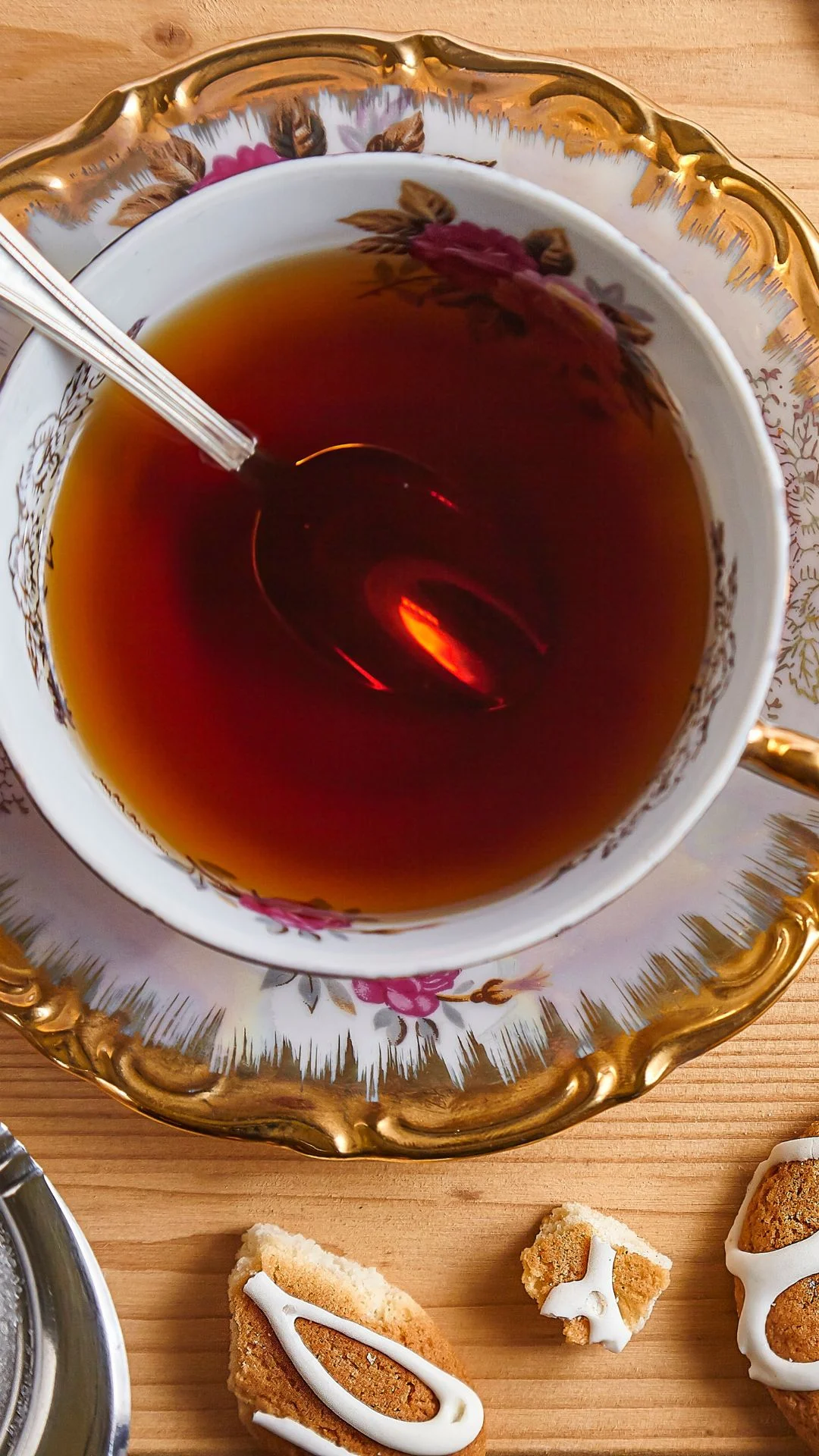 Tang and Tea: A Surprising Combination for Tea Enthusiasts