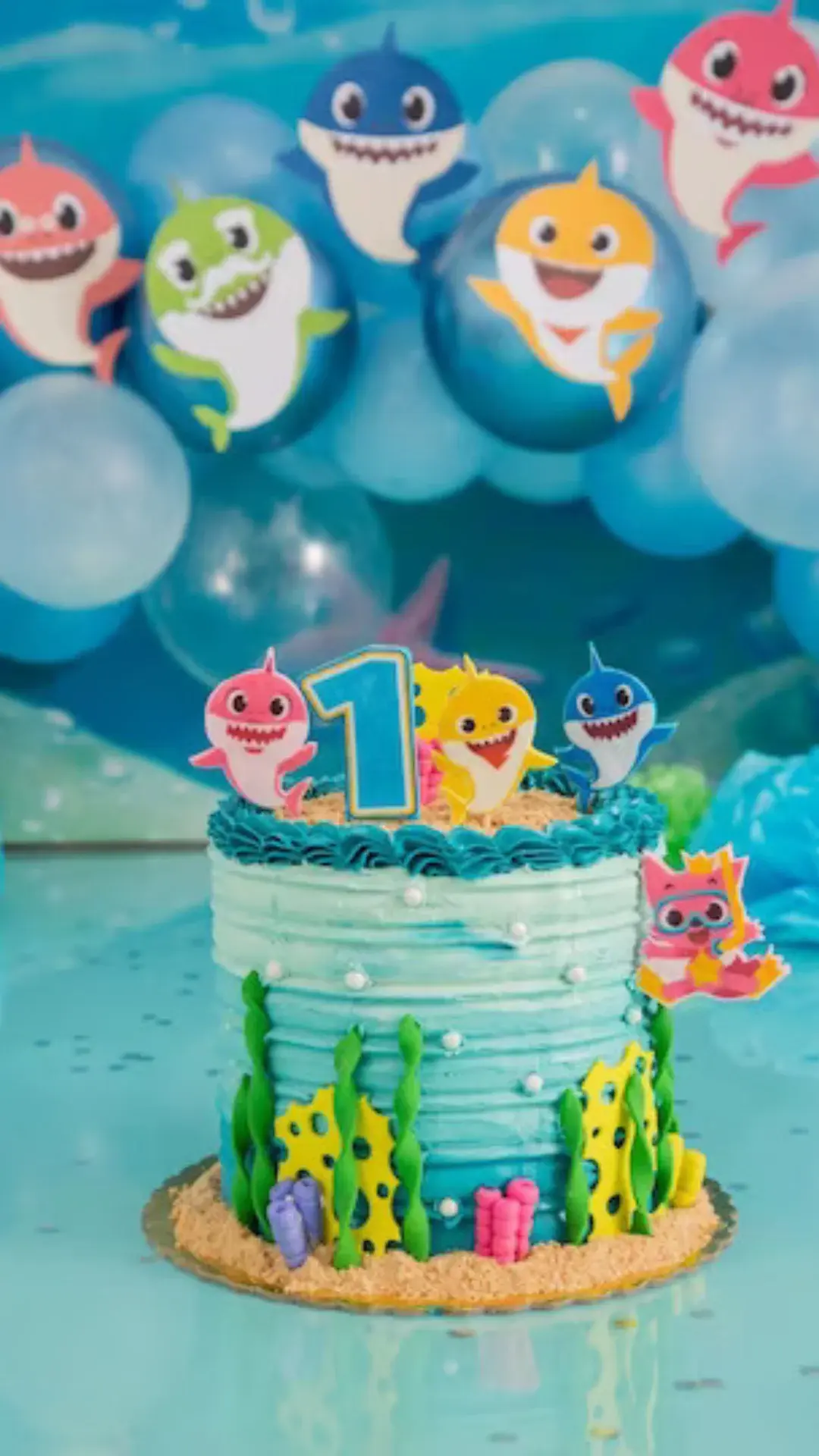 Unique Baby Shower Cakes Inspired by Nursery Rhymes