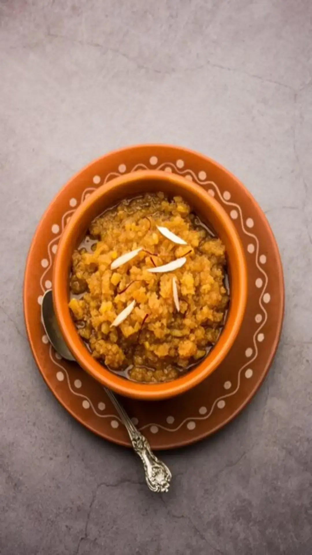 Unique Plating Ideas For Serving Chana Dal Halwa At Your Celebration